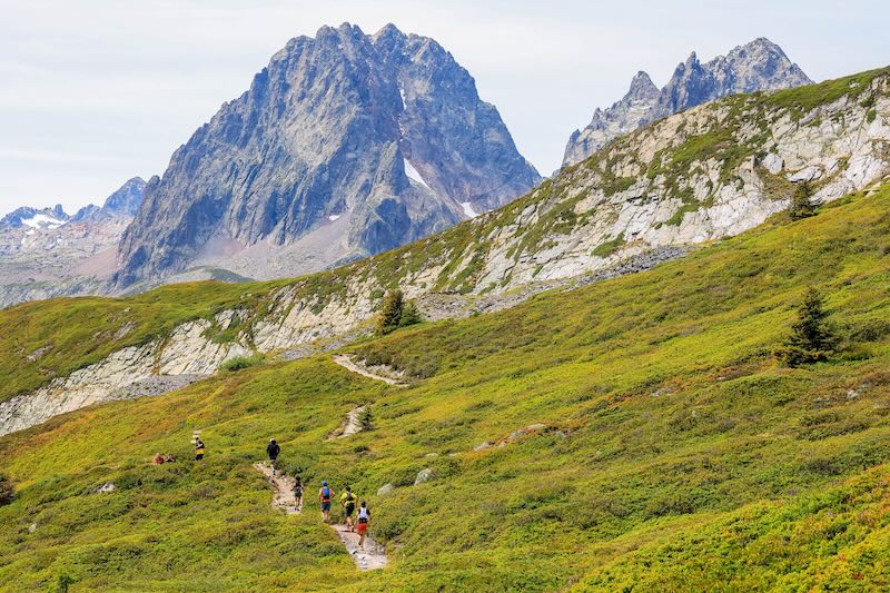 HOKA UTMB Mont-Blanc 2025 ¿Dónde y cómo seguir el evento? - RunMX